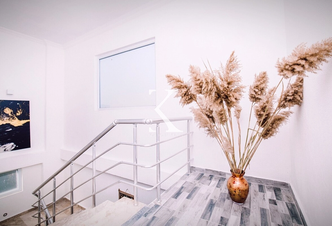 Villa Powder, Doğa İçerisine Konumlanmış | Kalkan Villa