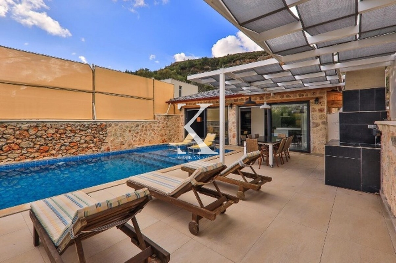 Villa Retro İslamlar, Muhafazakar Balayı Villası | Kalkan Villa